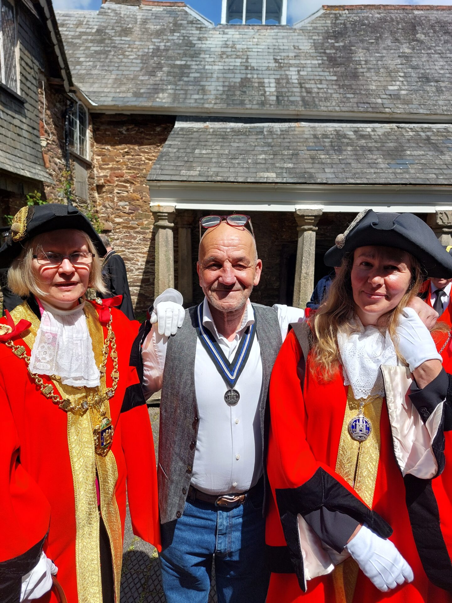 Nominations For Totnes Town Council's 2023 Community Awards Now Open ...